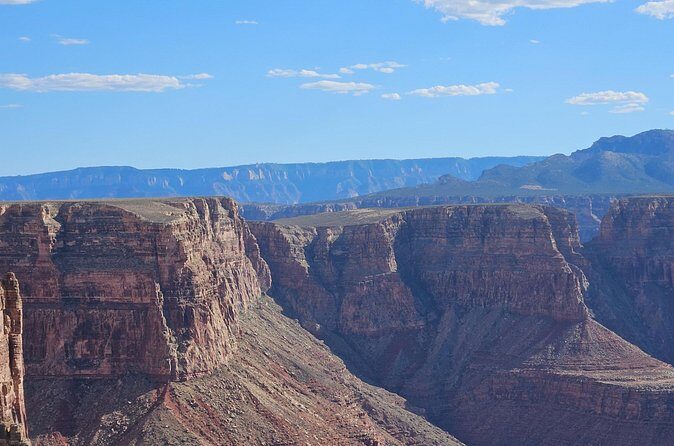 Picnic at East Grand Canyon Tables and Chairs Privided No Crowds - Who Would Love This Tour?