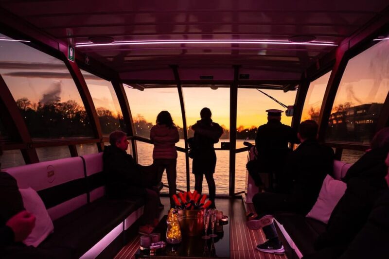 Picturesque Cruise on the Vistula in the Heart of Krakow - FAQ