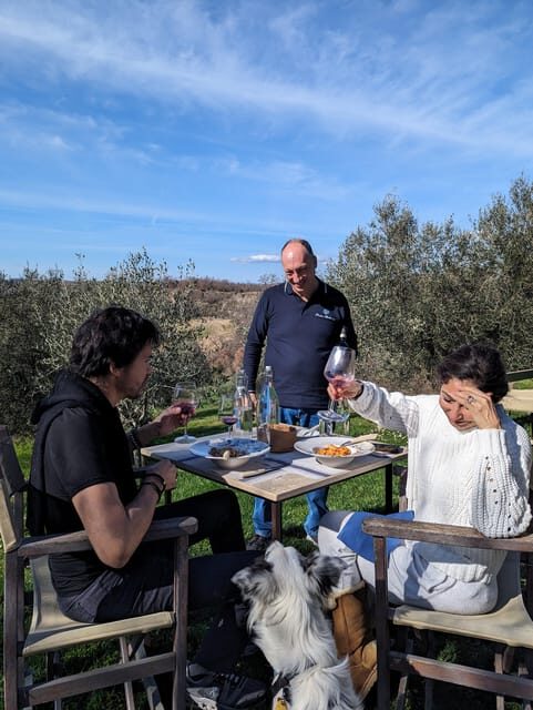 Pienza: Typical Gourmet Lunch at Ancient Tuscan Farmhouse - The Atmosphere and Experience