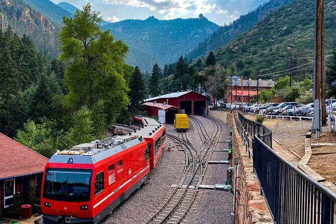 Pikes Peak E-Golf Cart Historic Tour of Manitou Springs - Key Points