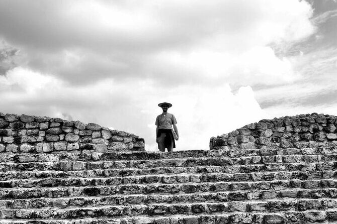 Pilgrimage with Researcher to Cañada de la Virgen, Hill of the Ancestors - Exploring Cañada de la Virgen: A Journey into Mexico’s Ancient Past