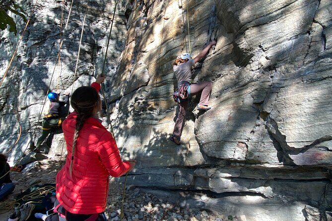 Pilot Mountain Rock Climb with a Certified Guide - Introducing the Pilot Mountain Climb Experience