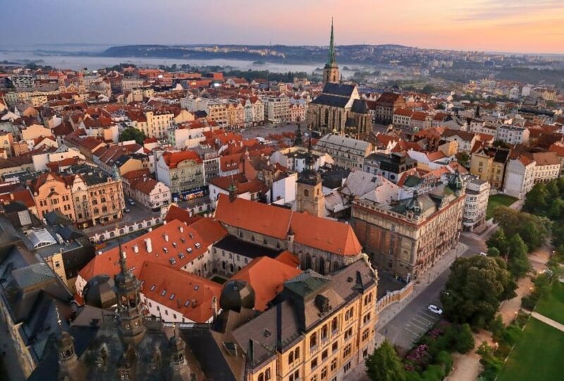 Pilsen: Old Town Guided Walking Tour - A Closer Look at the Tour Experience