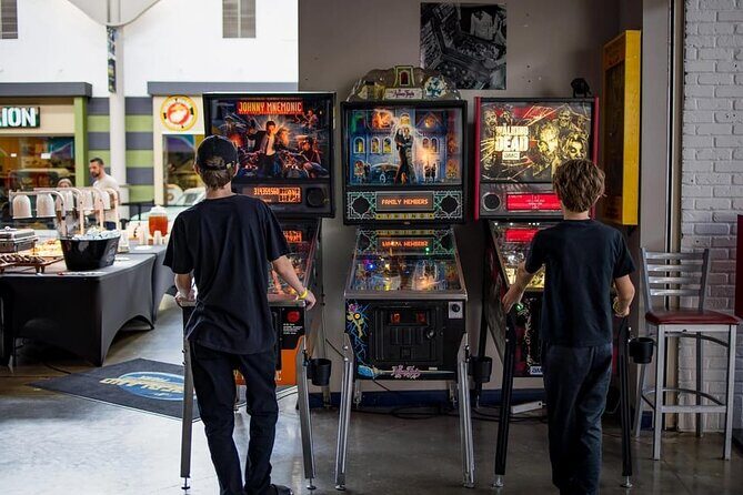 Pinball Palace at Dezerland Park Orlando - Introduction to the Pinball Palace Experience