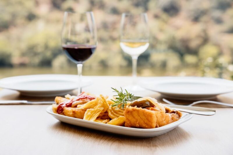 Pinhão: Douro River Boat Tour with Lunch - A Deep Dive into the Experience