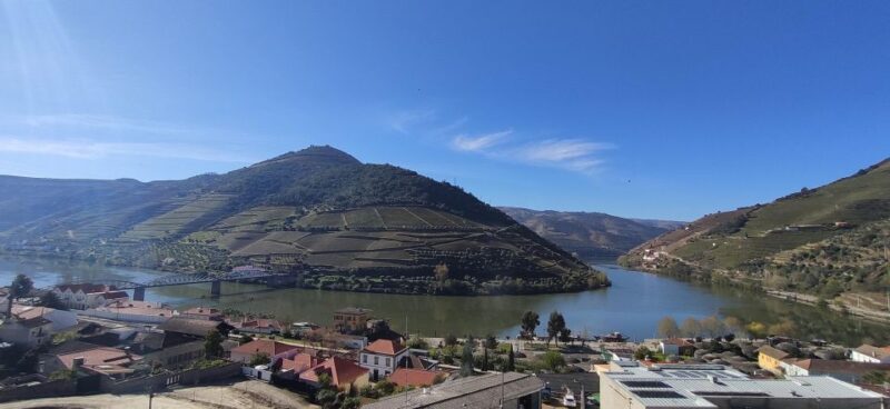 Pinhão: Douro Valley with Wine Tasting, Boat Trip and Lunch - Key Points