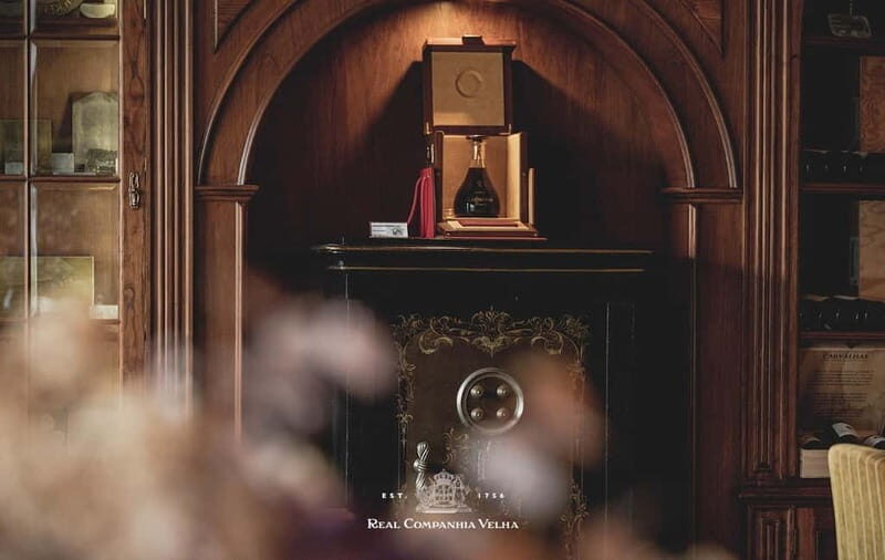 Pinhão: Rabelo Boat Cruise with a Port Tasting at a Winery - The Itinerary in Detail  