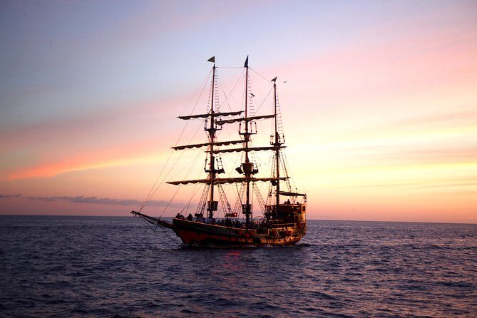 Pirate Ship Sunset Dinner and Show in Los Cabos - FAQ