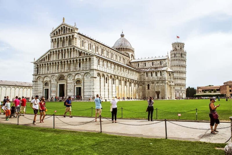 Pisa: Entrance Ticket to Leaning Tower & Cathedral - Key Points