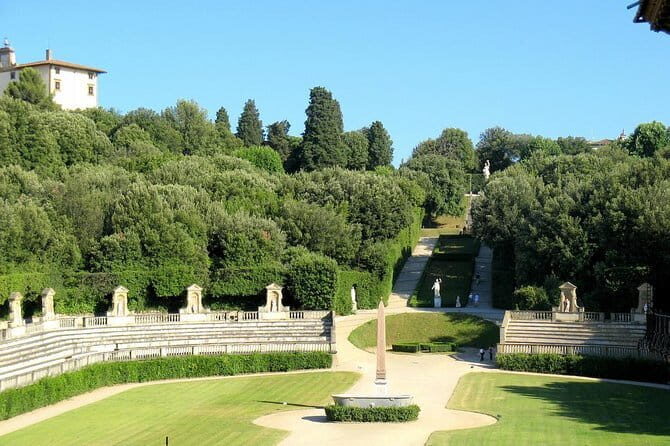 Pitti Palace & Boboli gardens tour with a Local Guide - An In-Depth Look at the Palazzo Pitti & Boboli Gardens Tour