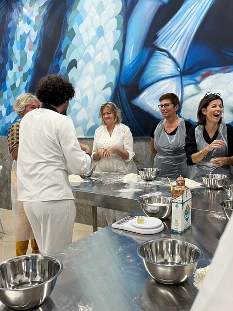 Pizza-Making Workshop by night with glass of wine - Discover the Charm of a Nighttime Pizza-Making Workshop in Naples