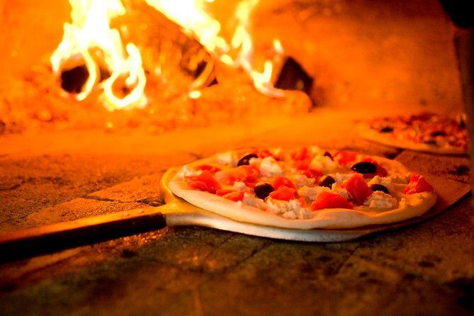 Pizza School, Learn the authentic art of making Pizza - Exploring the Pizza School Experience in Naples