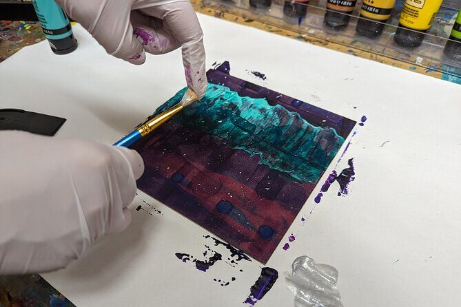 Play with Paint Wildlife Shadow Box Art Class in Estes Park - Who Will Love This Experience?