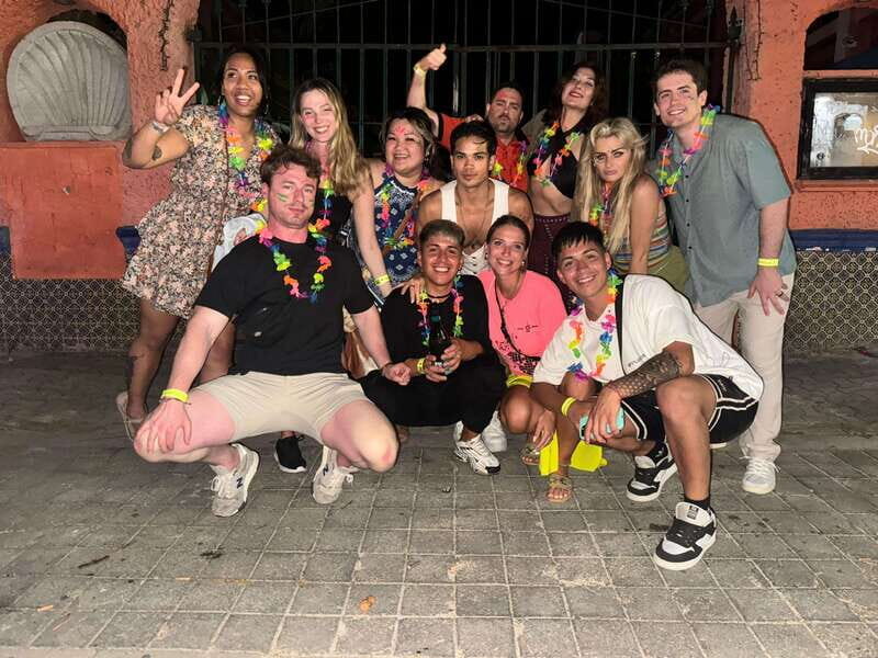 Playa del Carmen: Social Pubcrawl, meet fellow travelers - Key Points