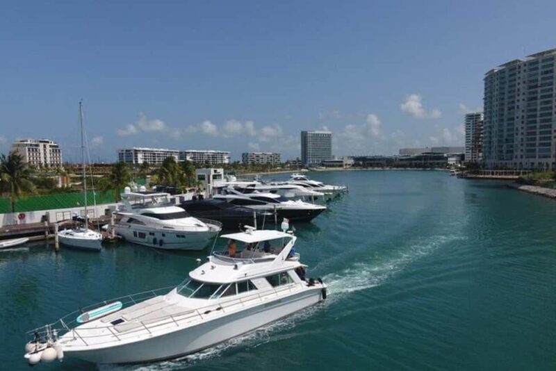 Playa Mujeres: Private Yacht Rental - 4hr SR55H4 #GMBSR55FUN - An Authentic Look at the Playa Mujeres Private Yacht Experience