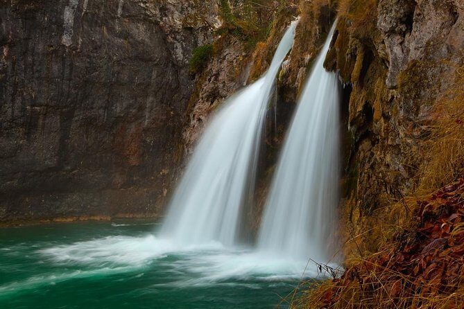 Plitvice Lakes Guided Tour - Guides: Knowledge, Friendliness, and Personal Touches