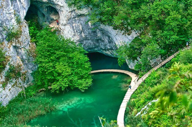 Plitvice Lakes Guided tour with Entrance ticket included - The Practical Details
