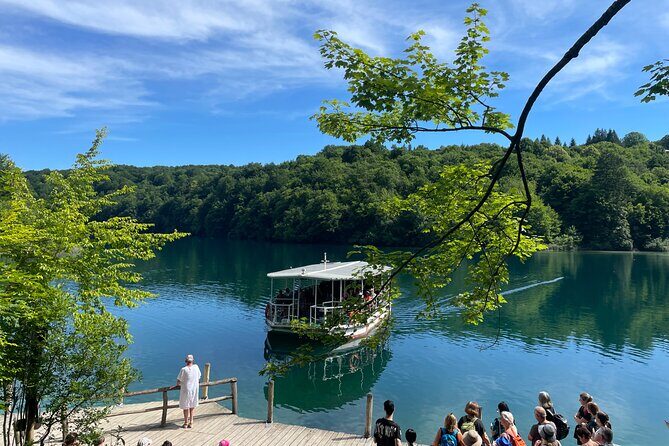 Plitvice Lakes with Ticket & Rastoke Guided Tour from Zagreb - Key Points
