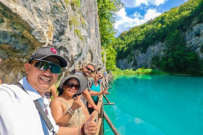 Plitvice & Rastoke: Guided Tour from Zagreb; Max 8 people ENG/ESP - Key Points
