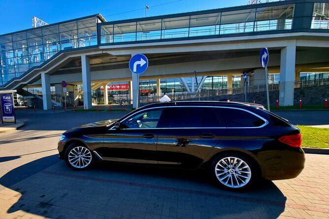 Poland Private Transfer from Gdask Airport to the City Center - The Service: Reliability and Local Insights
