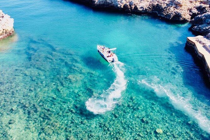 Polignano a Mare luxury boat tour, aperitif, diving and snorkeling - Introduction to the Polignano a Mare Luxury Boat Tour