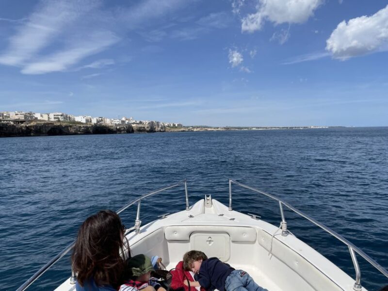Polignano a Mare: Speedboat Cruise to Caves with Aperitif - Whats Included and What to Know