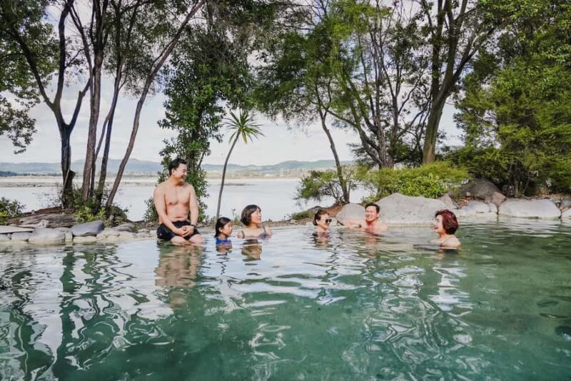 Polynesian Spa Rotorua: Deluxe Lake Spa Hot Spring Bathing - Quick Introduction