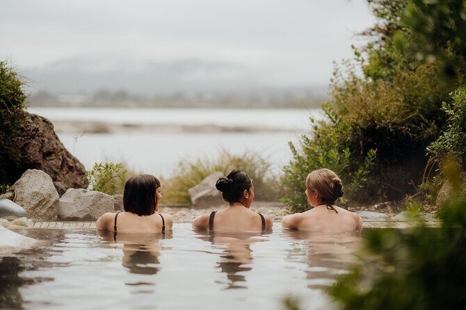 Polynesian Spa Rotorua: Deluxe Lake Spa Hot Spring Bathing - An Honest Look at Polynesian Spa Rotorua’s Deluxe Lake Spa Bathing Experience