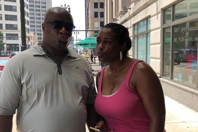 Pompano Beach City Scavenger Hunt Excursion by Wacky Walks - What to Expect During the Scavenger Hunt