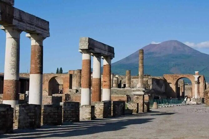 Pompei Archaeological Park Skip The Line ticket With audio Guide - Who Should Consider This Tour?