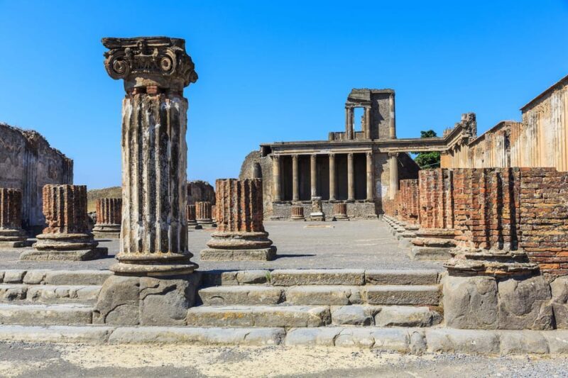 Pompei: Audio guide of the archeological site - What You Get with the Pompeii Audio Guide