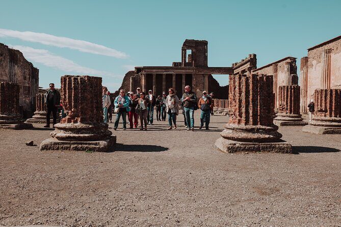 Pompeii and Mount Vesuvius Small Group Tour from Naples - Key Points