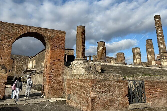 Pompeii and Vesuvius Private Tour from Naples - Inclusions and Exclusions: What You Get