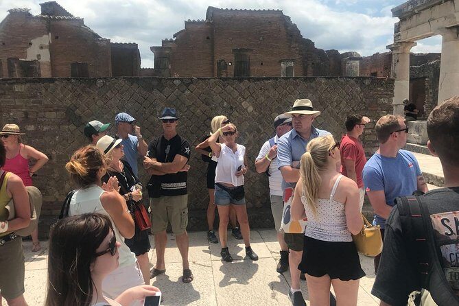 Pompeii and Vesuvius Small Group Tour From Naples with Pizza - An In-Depth Look at the Tour Itinerary