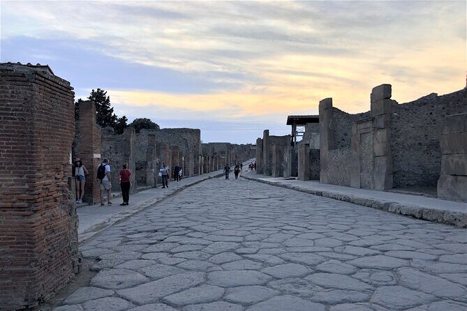 Pompeii from Afternoon to Sunset - Practical Tips for Travelers