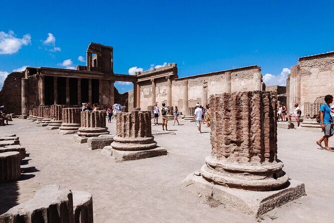 Pompeii Guided Experience - Tour Service Only - The Bottom Line