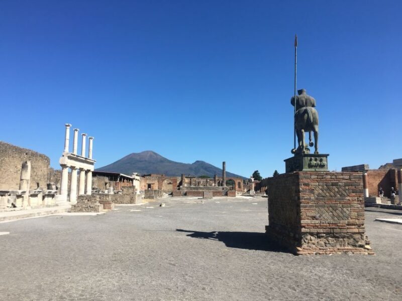 Pompeii: Guided Tour with Archaeologist with max. 12 People - FAQ