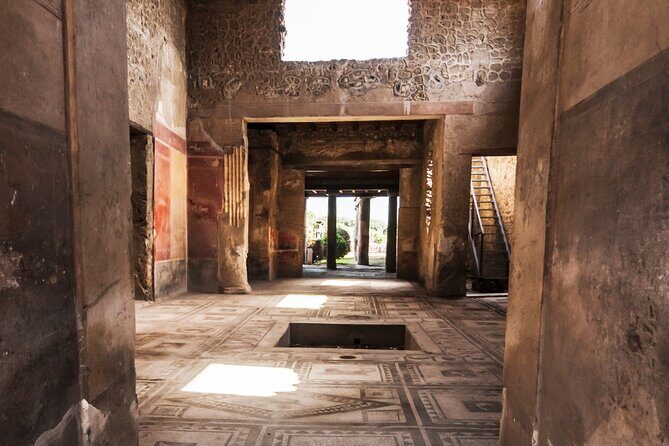 Pompeii & Herculaneum by Train from Rome with Pizza Lunch - High-Speed Train: A Gateway to History