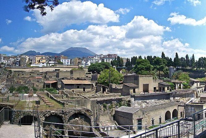 Pompeii & Herculaneum Day Trip from Naples with Lunch - Why This Tour is a Great Choice