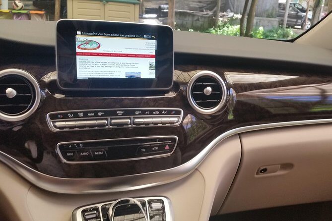 Pompeii, Mt Vesuvius and Wine Tour - FAQs