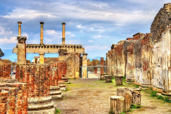 Pompeii Private & Personalized Tour with archeology expert guide - In-Depth Breakdown of the Itinerary