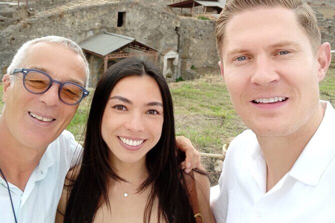 Pompeii private tour with expert guide in archaeology - Detailed Review of the Pompeii Private Tour