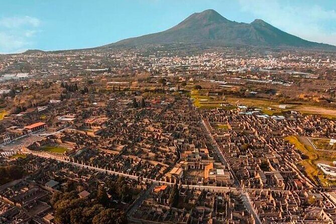 Pompeii private tour with expert guide in archaeology - Practical Details: Making the Most of Your Tour