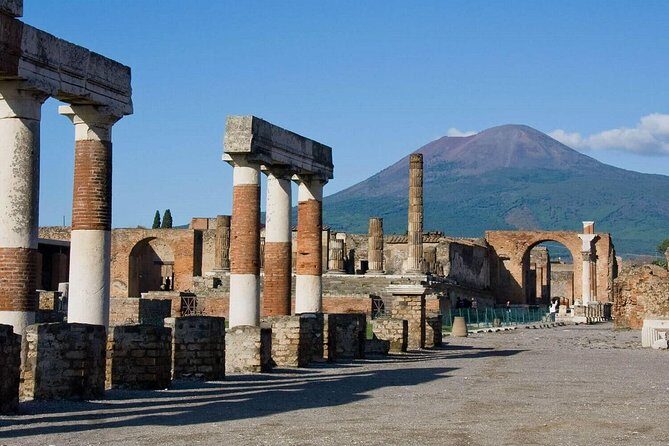 Pompeii Ruins & Wine Tasting with Lunch on Vesuvius with Private Transfer - Practical Details to Keep in Mind