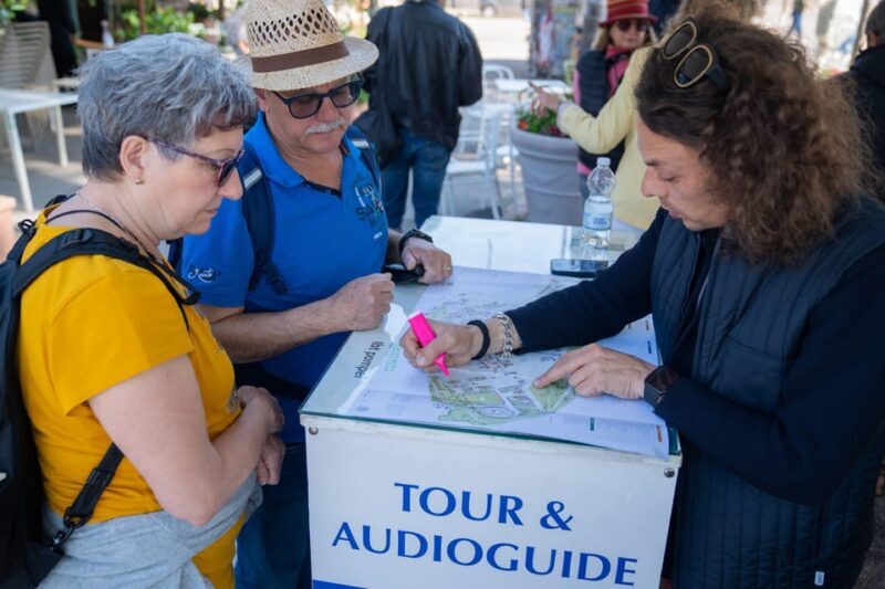 Pompeii: Small Group Guided Tour and Skip-the-Line Ticket - Key Points
