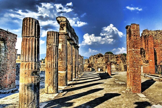 Pompeii Small Group Tour - Tickets Included - Who Should Book This Tour?