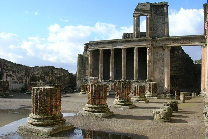 Pompeii Small Group Tour with an Archaeologist - Authentic Experiences and Insights from Travelers  