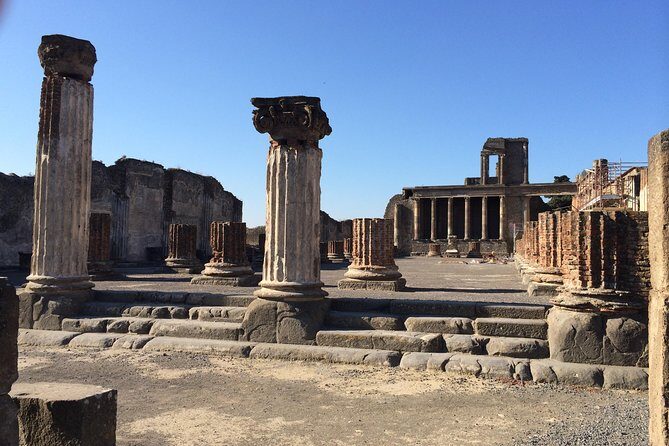 Pompeii-Sorrento-Positano tour from Naples, with licensed guide included - Who Is This Tour Best For?