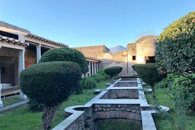 Pompeii Tour & Admission included in a Small Group - Why This Tour Works Well