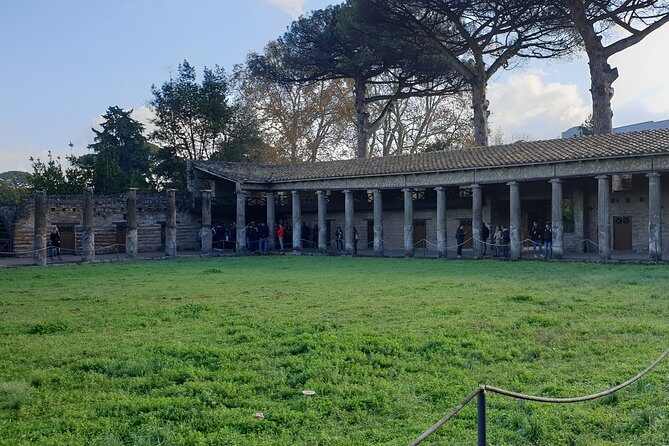 Pompeii tour with entrance ticket! - Why This Tour Is Worth Considering
